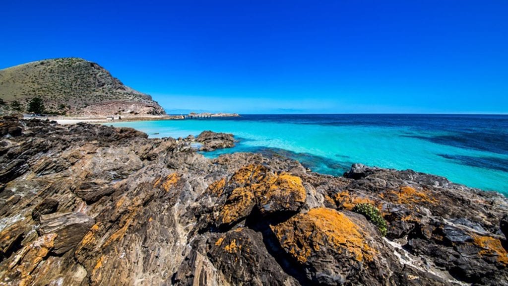 10 beach safety tips and facts for the Australian summer - The ...